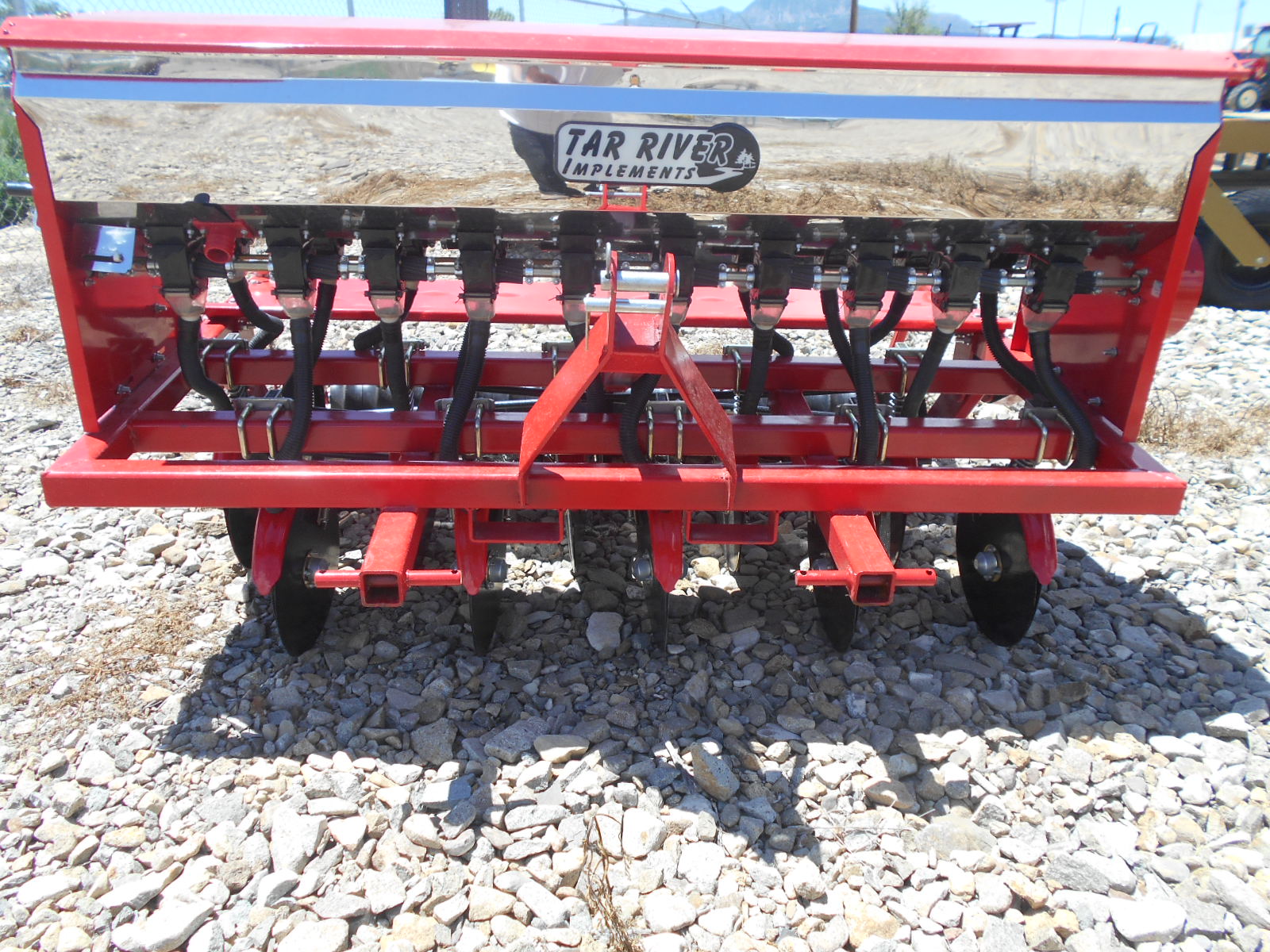 NEW TAR RIVER DRLO72 SEEDER 002 - Aces Auto Sales | Trailer & Tractor Sales